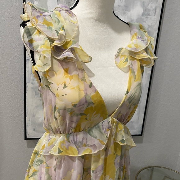 Dresses | Pastel Yellow Floral Open Back Maxi Dress | Poshmark